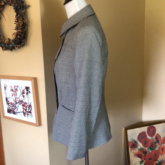 Magaschoni | Jackets & Coats | Mag Magaschoni Apparel Group Size 8 ...